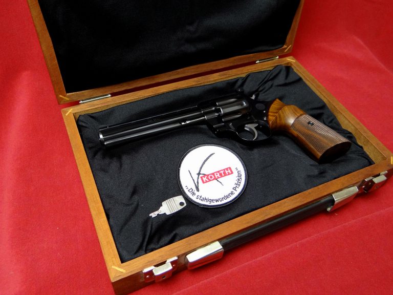 Korth Revolver, Kaliber: .22 LR – Jagd- und Sportwaffen Heuer